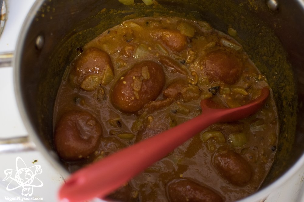 Madagascar: kabaro au curry - Vegan Physicist