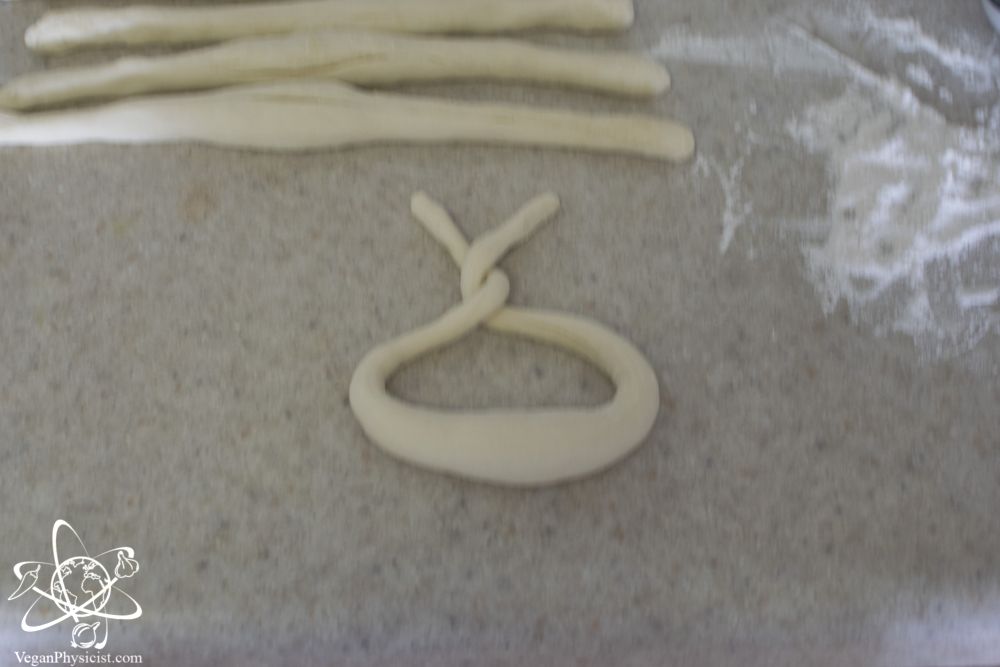 Pretzels and pH - hacking the Maillard reaction - Vegan Physicist